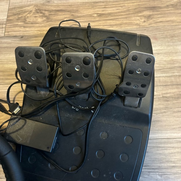 Video Games & Consoles | I Am Selling A Logitech Steering Wheel And ...
